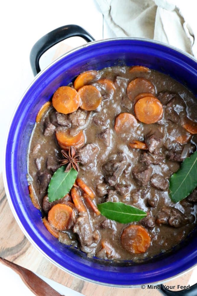 Stoofpot van rundvlees met speculaas - Mind Your Feed