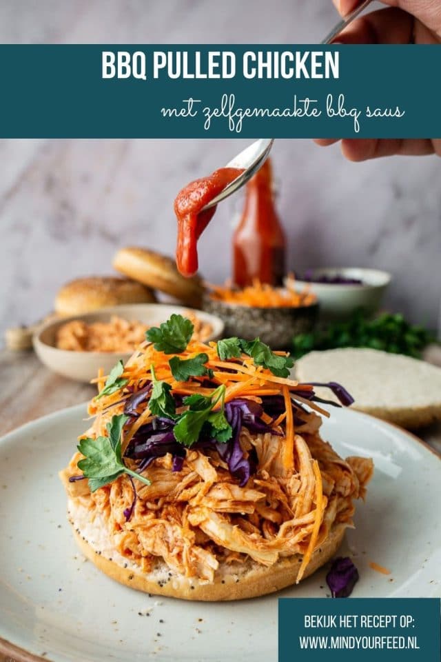 Broodje pulled chicken met BBQ saus - Mind Your Feed