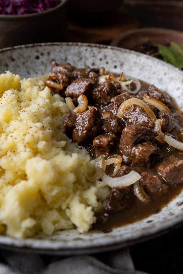 Hachee - Mind Your Feed