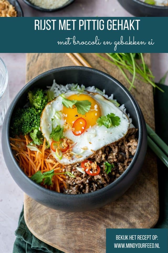 Rijst met pittig gehakt en ei - Mind Your Feed