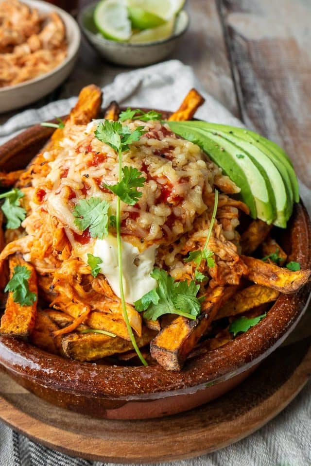 Loaded fries met BBQ pulled chicken - Mind Your Feed
